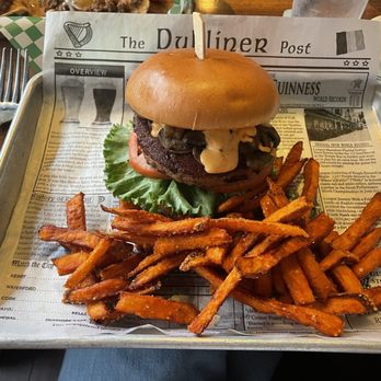 THE CRAFTY IRISHMAN - Updated August 2024 - 565 Photos & 568 Reviews ...