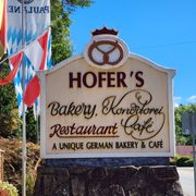 HOFER’S BAKERY & CAFE - 550 Photos & 589 Reviews - 8758 N Main St ...