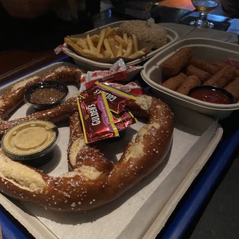 ZEPPELIN HALL - Updated December 2024 - 702 Photos & 958 Reviews - 88 ...