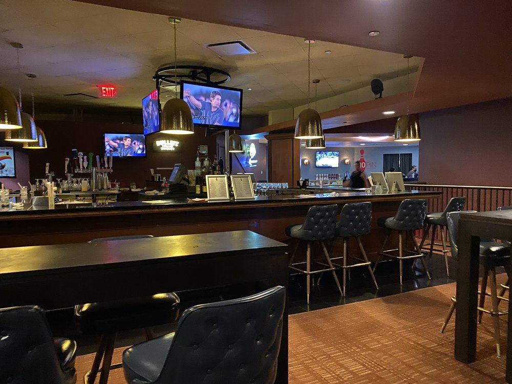10PIN BOWLING LOUNGE - Updated May 2024 - 148 Photos & 369 Reviews ...