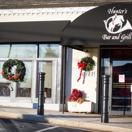 HUNTER’S BAR AND GRILL - Updated December 2025 - 62 Photos & 181 ...