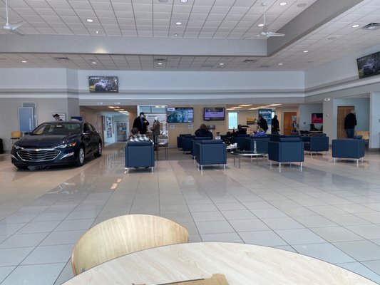HUBLER CHEVROLET - Updated December 2025 - 34 Photos & 104 Reviews ...