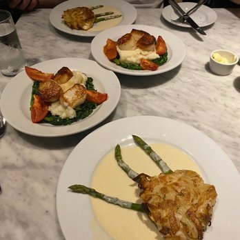 DOCK’S OYSTER HOUSE - Updated May 2024 - 2052 Photos & 1459 Reviews ...