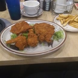 SQUEAKY RAIL DINER - 54 Photos & 76 Reviews - 505 N Enola Rd, Enola ...