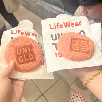 UNIQLO - Updated October 2025 - 40 Photos & 15 Reviews - 303 Memorial ...