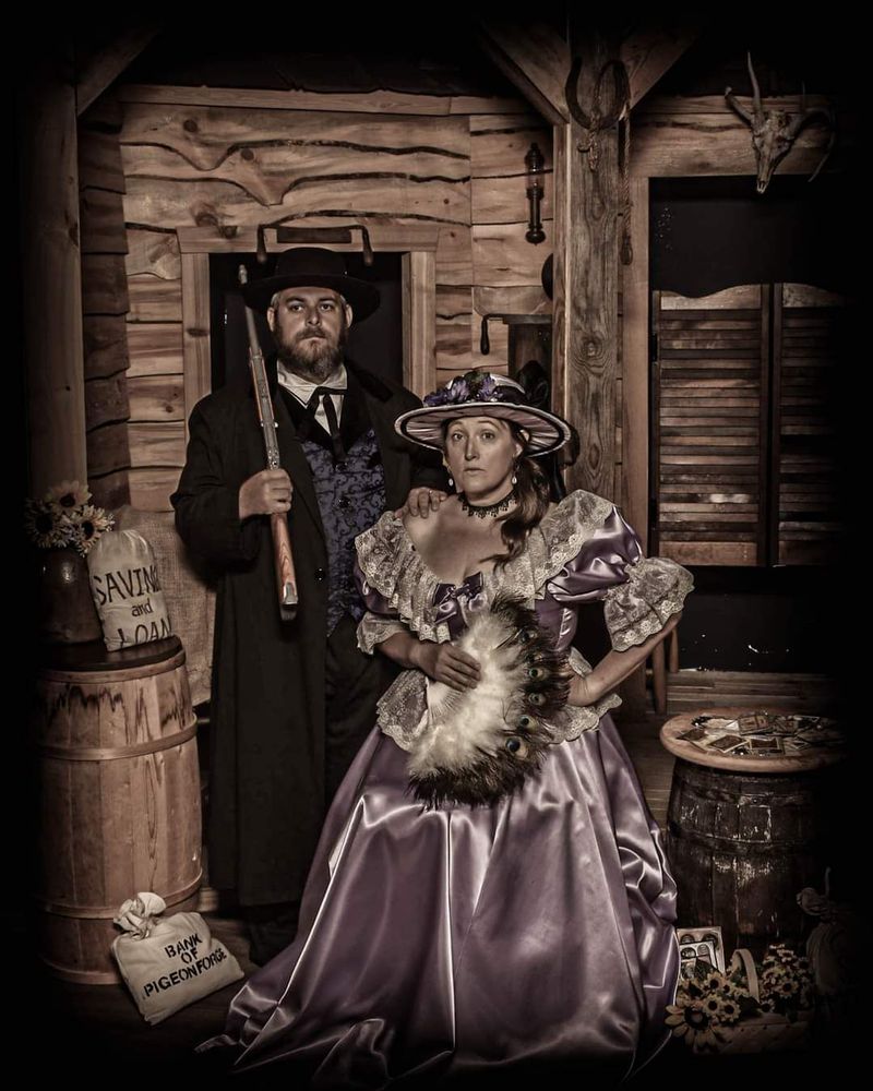 FOUR BANDITS OLD TIME PHOTO - Updated October 2025 - 2530 Parkway ...