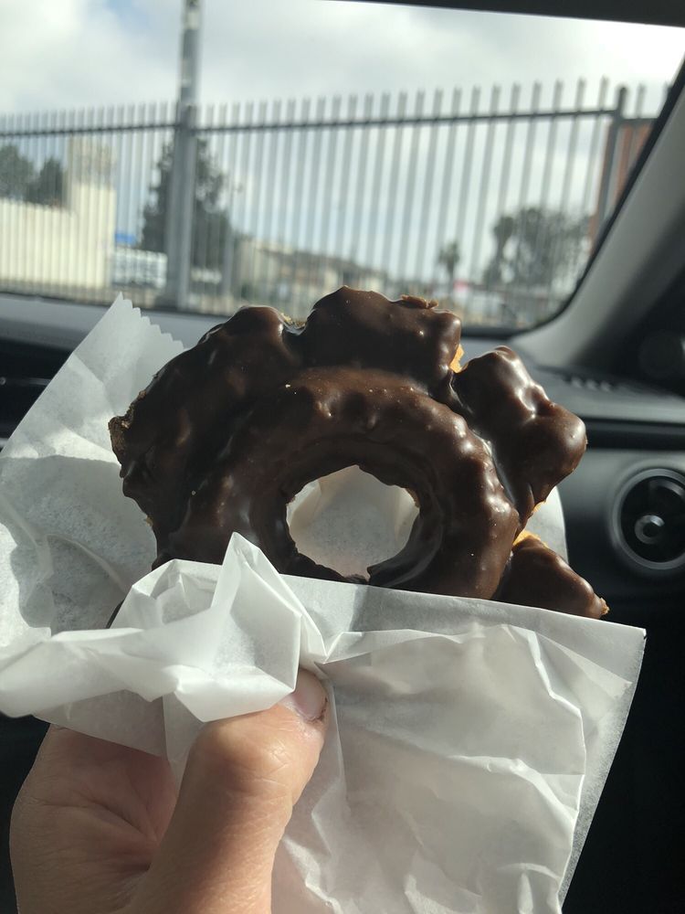 DONUT PLUS - Updated May 2024 - 1611 W Holt Ave, Pomona, California ...