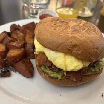 KINGSLAND KITCHEN - Updated March 2025 - 1029 Photos & 831 Reviews ...