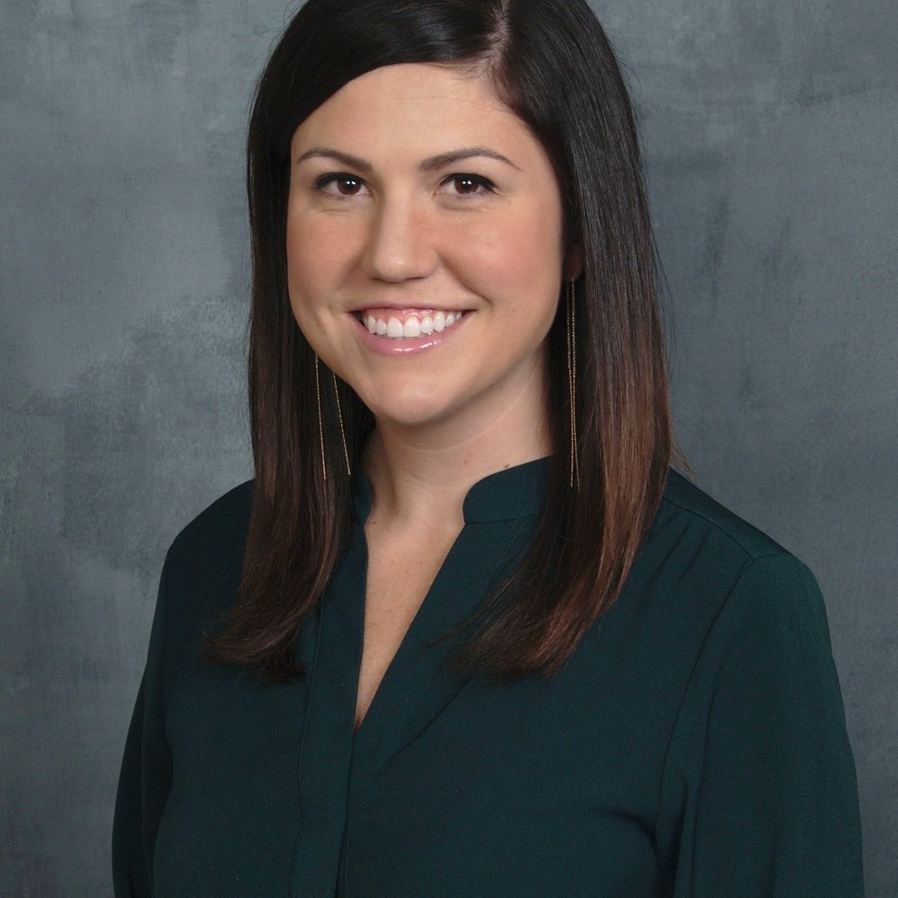 Christina Lavin's Instagram, Twitter & Facebook on IDCrawl