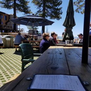 WHITECAPS PIZZA - 313 Photos & 574 Reviews - 8290 N Lake Blvd, Kings ...