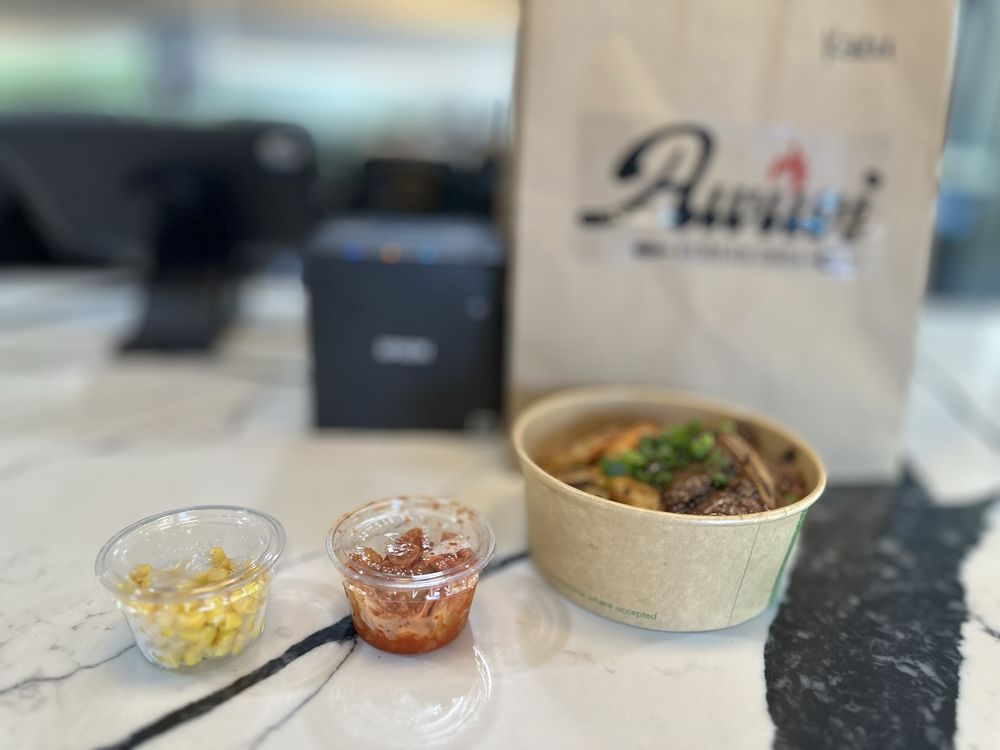 AWIWI - Updated December 2025 - 35 Photos - 1910 Ala Moana Blvd ...