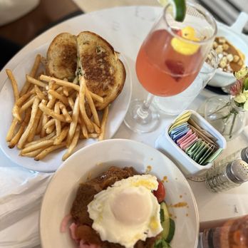 LITTLE DUCK DINER - Updated July 2024 - 1684 Photos & 1175 Reviews ...