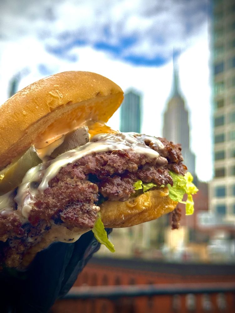 FOREFEATHERS CHICKEN MADNESS - Updated December 2025 - 347 3rd Ave, New ...