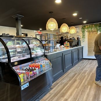 HAMILATTE - Updated October 2025 - 37 Photos & 33 Reviews - 1971 NJ-33 ...