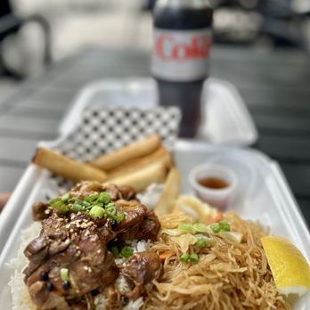 LASANG PINOY FILIPINO EATS - Updated October 2025 - 12 Photos - 5200 ...