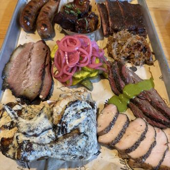 URBAN ROOTS BREWING & SMOKEHOUSE - Updated March 2025 - 2005 Photos ...