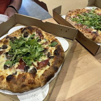 RAD PIES - Updated January 2025 - 102 Photos & 103 Reviews - 10210 ...