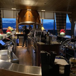 GRADUATE ROCK BAR - Updated July 2025 - 39 Photos & 32 Reviews - 133 ...