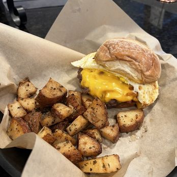 BLACK ROSE CAFE & BAR - Updated 2024 - 27 Photos & 17 Reviews - 3836 ...