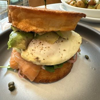 THE SCARBROUGH - Updated January 2025 - 183 Photos & 92 Reviews - 522 ...