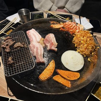 PIGYA - Updated August 2024 - 913 Photos & 433 Reviews - 3400 W 8th St ...