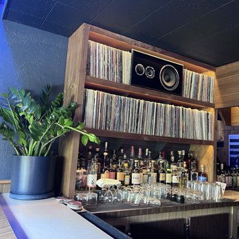 THE WIGGLE ROOM - Updated January 2026 - 28 Photos & 17 Reviews - 2988 ...