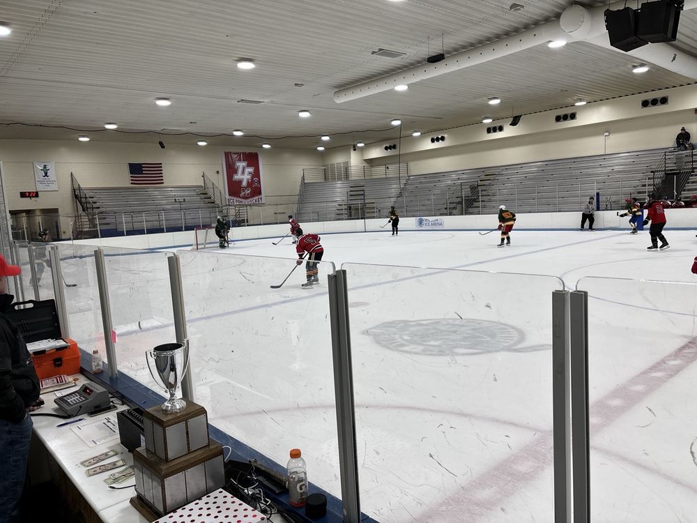 WILSON ICE ARENA - Updated April 2025 - 4001 S 20th St, Milwaukee ...