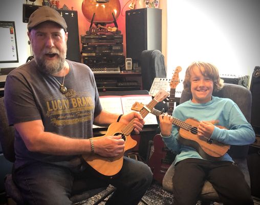 GUITAR & BASS LESSONS - JOHNNY LIGHTFOOT - Updated December 2024 - 34 ...