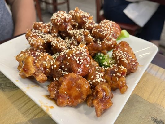 MAIN NOODLE HOUSE - Updated February 2025 - 316 Photos & 520 Reviews ...