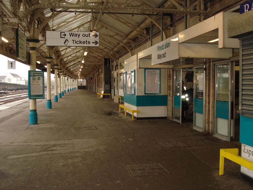 NEWPORT RAILWAY STATION - Updated June 2024 - 13 Reviews - High Street ...