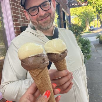 CORNET CUSTARD - Updated December 2025 - 73 Photos & 63 Reviews - 4529 ...