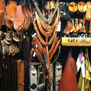 GUNRUNNER AUCTIONS - Updated April 2025 - 140 West Yellowstone Ave ...