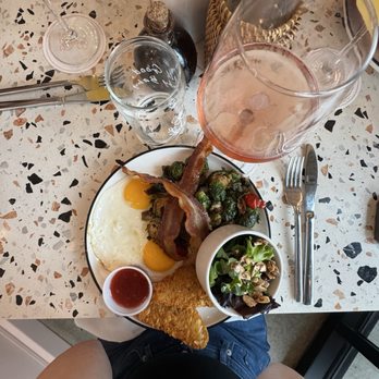 BOX ST. ALL DAY - LA CANTERA HEIGHTS - Updated May 2025 - 439 Photos ...