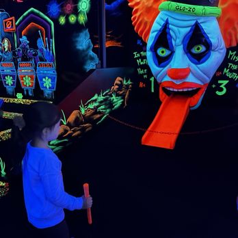 MONSTER MINI GOLF BELLEVUE - Updated July 2025 - 132 Photos & 81 ...