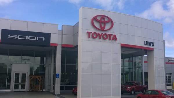 LUM’S TOYOTA - Updated January 2026 - 28 Reviews - 1605 SE Ensign Ln ...