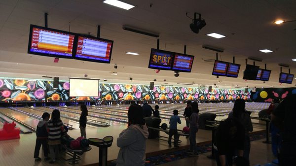 HOWELL LANES - Updated July 2025 - 16 Photos & 47 Reviews - 1002 Rte 9 ...