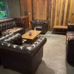 HIGHLINE RXR - Updated December 2024 - 221 Photos & 406 Reviews - 2010 ...