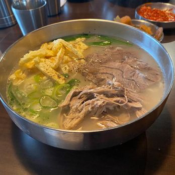 HANBO KOREAN NOODLE - Updated January 2026 - 31 Photos - 4340 Macleod ...