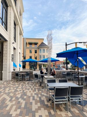 TRE ON MAIN - Updated July 2025 - 107 Photos & 59 Reviews - 10 E Main ...