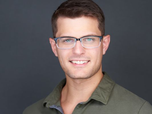 HEADSHOTS BY MAX - Updated June 2024 - Request a Quote - 11 Photos ...