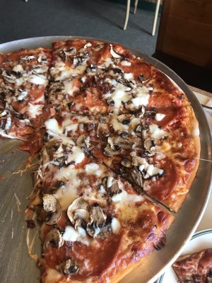 MAMA ALFA’S PIZZERIA - Updated June 2026 - 11 Reviews - 135 Frederica ...
