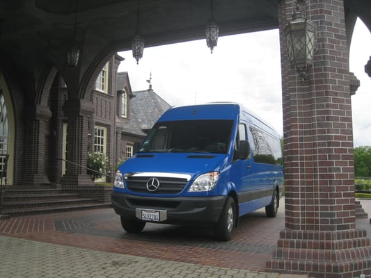 FRANKLIN SHUTTLE - Updated October 2025 - 37 Photos & 75 Reviews - San ...