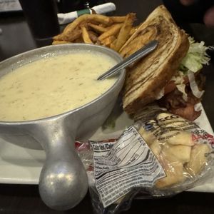RIVER CITY BAR & GRILLE - Updated May 2025 - 33 Photos & 43 Reviews ...