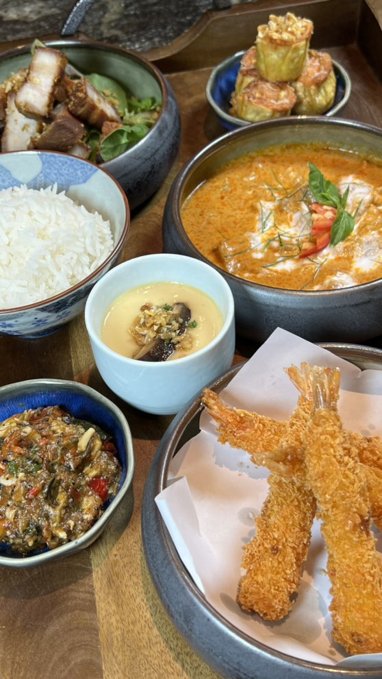 PANANG FUTURE - 3400 Comsouth Dr, Austin, Texas - Fast Food ...