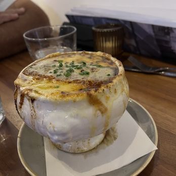 THE RUSHTON - Updated January 2026 - 32 Photos & 122 Reviews - 740 St ...