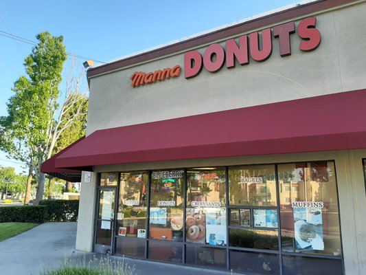 MANNA DONUTS - 112 Reviews & 107 Photos - 16377 Harbor Blvd, Fountain ...