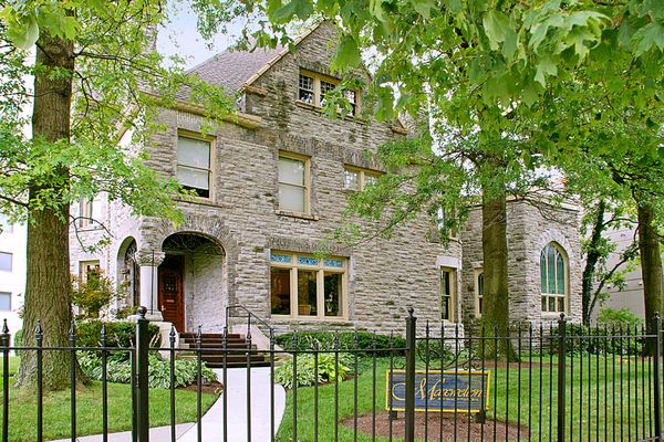 EDGECLIFF POINT CONDOMINIUMS - Updated May 2025 - 10 Photos - 1201 ...