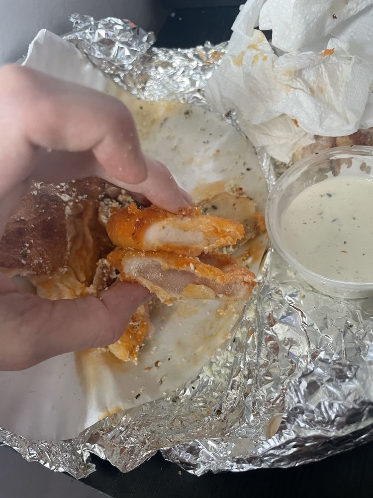 BIG GUYS PIZZA - Updated July 2025 - 44 Photos & 60 Reviews - 435 Bower ...