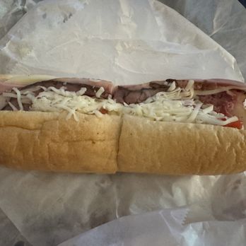 WILLIAMS SUB SHOP - Updated December 2025 - 80 Photos & 155 Reviews ...