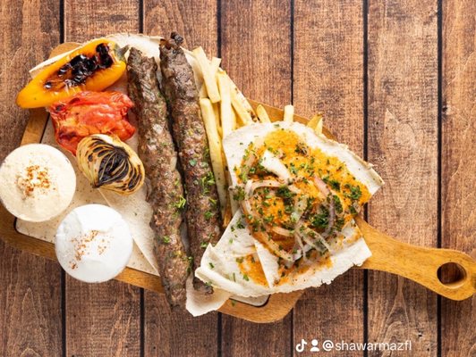 SHAWARMAZ - Updated November 2024 - 145 Photos & 68 Reviews - 14445 ...